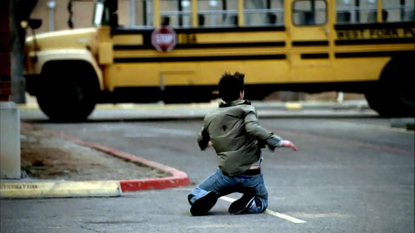 Terminator: The Sarah Connor Chronicles "Pilot" Review ...