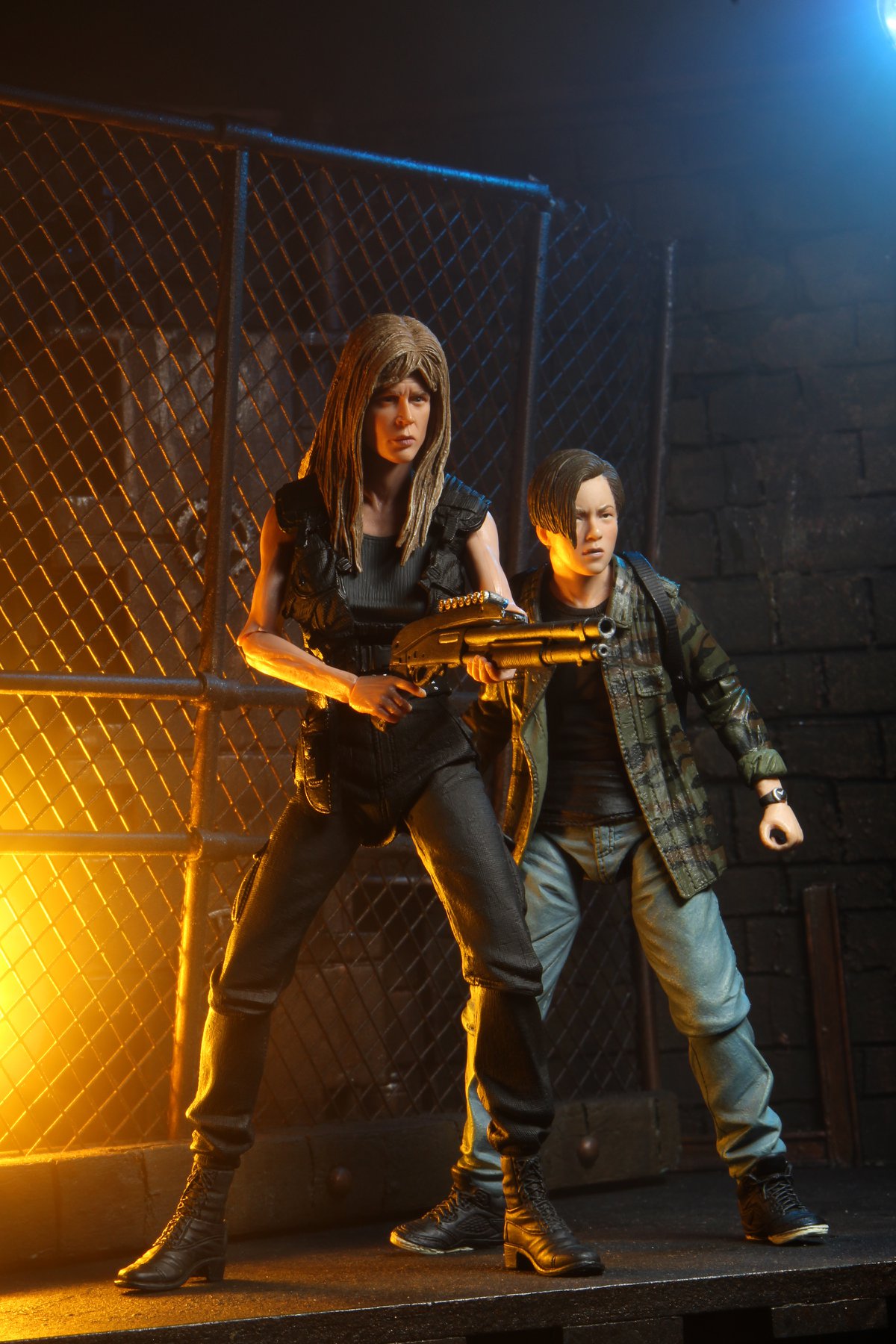 NECA: Terminator 2: Judgment Day – Sarah Connor and John Connor 2-Pack | TheTerminatorFans.com